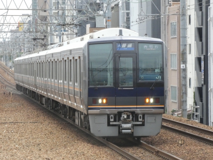 JR西日本207系電車 クハ206-1071 さくら夙川駅 鉄道フォト・写真 by 関西を拠点に活動する鉄道好きさん | レイルラボ(RailLab)