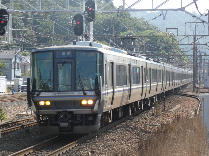 JR西日本223系電車 クハ222-2039 山科駅 (JR) 鉄道フォト・写真 by 関西を拠点に活動する鉄道好きさん | レイルラボ ...