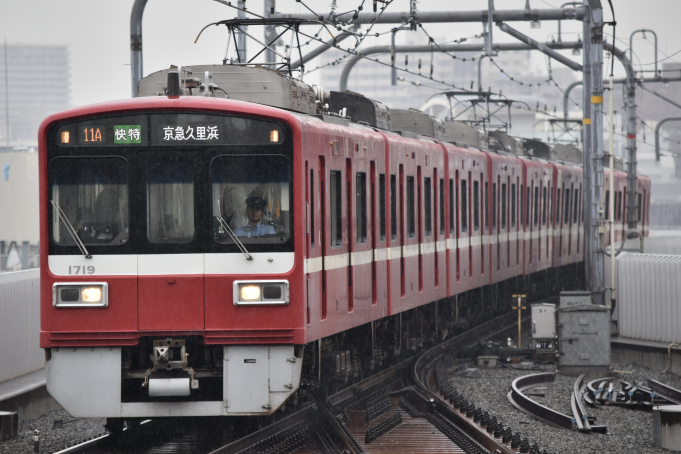 京急電鉄 京急1500形電車 1719 京急蒲田駅 鉄道フォト・写真 by 湘南特快さん | レイルラボ(RailLab)