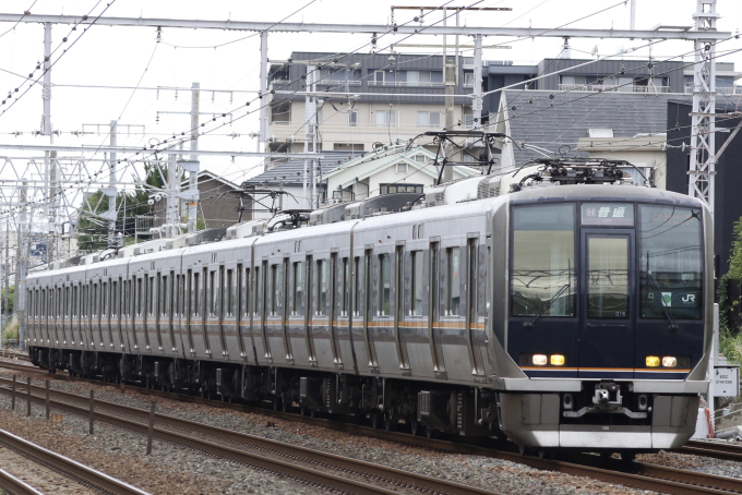 JR西日本321系電車 さくら夙川駅 鉄道フォト・写真 by 阪急沿線の民さん | レイルラボ(RailLab)