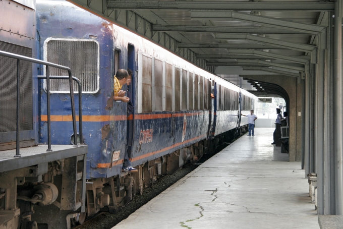 フィリピン国鉄 国鉄12系客車 7A-2007 Pasay Road Station 鉄道フォト・写真 by BBsanさん | レイルラボ ...