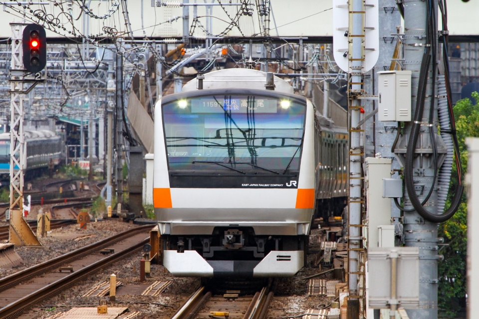 JR東日本E233系電車 クハE232-5 神田駅 (東京都|JR) 鉄道フォト・写真(拡大) by BBsanさん | レイルラボ(RailLab)