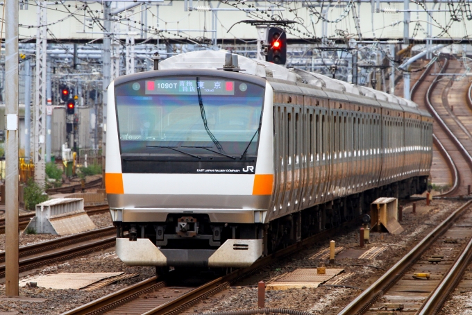 JR東日本E233系電車 クハE232-8 神田駅 (東京都|JR) 鉄道フォト・写真 by BBsanさん | レイルラボ(RailLab)