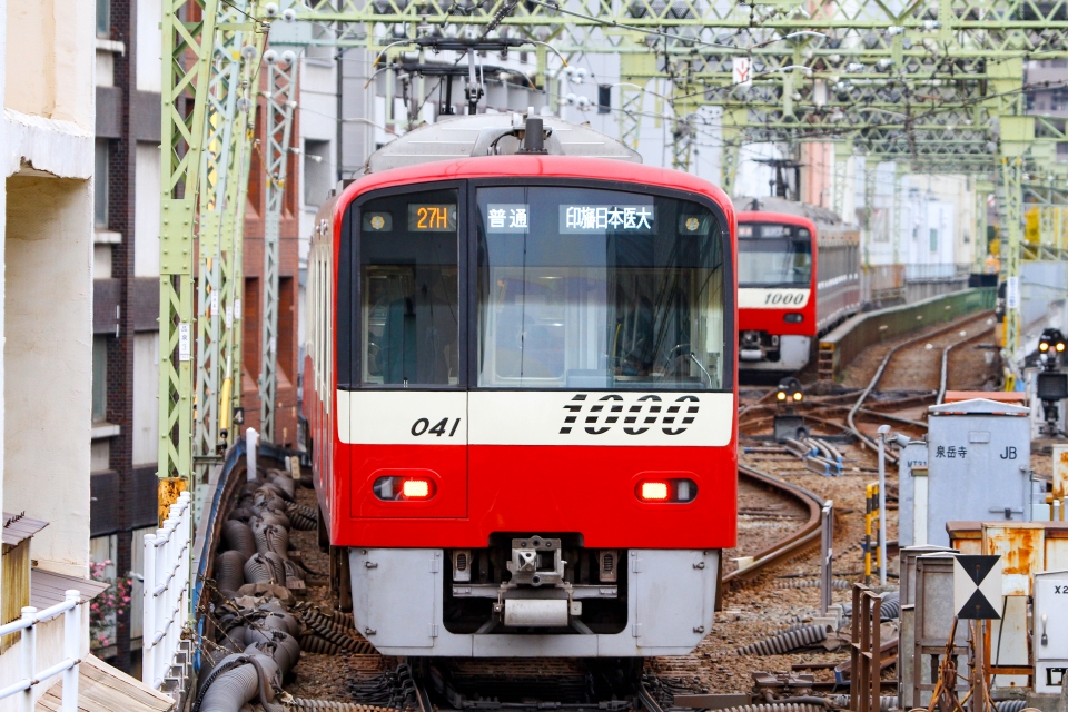 京急電鉄 京急1000形電車(2代) 1041 品川駅 (京急) 鉄道フォト・写真(拡大) by BBsanさん | レイルラボ(RailLab)