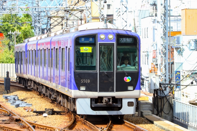 阪神電鉄 阪神5500系電車 5509 尼崎駅 (阪神) 鉄道フォト・写真 by BBsanさん | レイルラボ(RailLab)