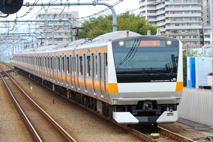 JR東日本E233系電車 クハE233-29 武蔵境駅 (JR) 鉄道フォト・写真 by BBsanさん | レイルラボ(RailLab)