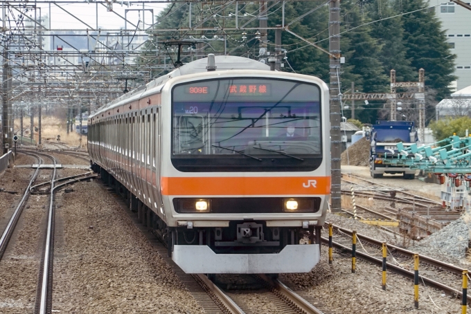 JR東日本E231系電車 クハE231-34 北府中駅 鉄道フォト・写真 by BBsanさん | レイルラボ(RailLab)