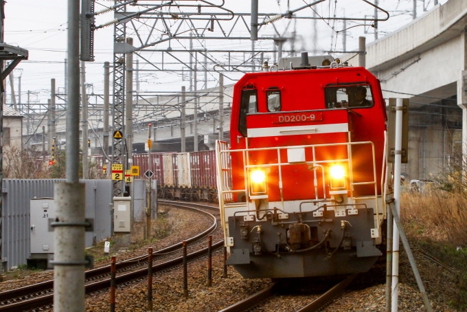 JR貨物DD200形ディーゼル機関車 DD200-9 富山駅 (JR) 鉄道フォト・写真 by BBsanさん | レイルラボ(RailLab)