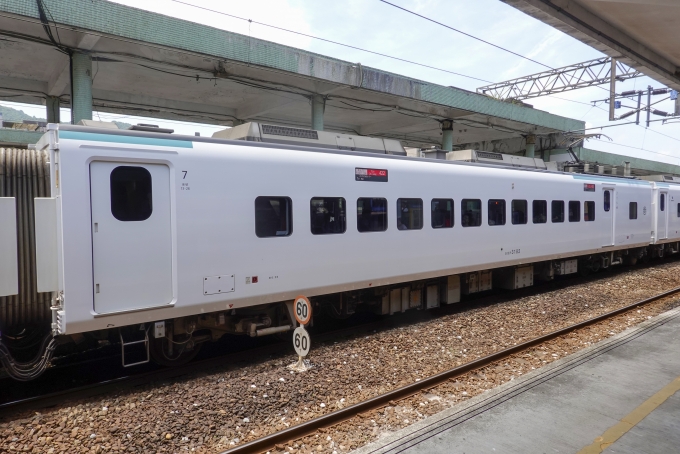 台湾鉄路管理局 EMU3000型電車 新自強号 50EP3182 瑞芳車站 鉄道フォト・写真 by BBsanさん | レイルラボ(RailLab)