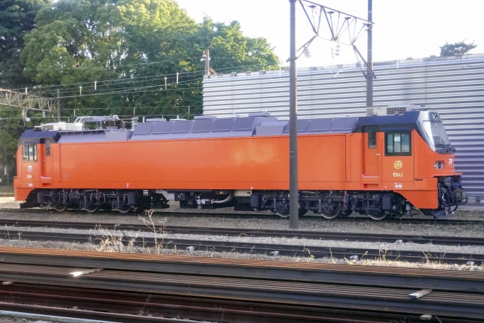 国営台湾鉄路 E500型電気機関車 E512 北府中駅 鉄道フォト・写真 by BBsanさん | レイルラボ(RailLab)