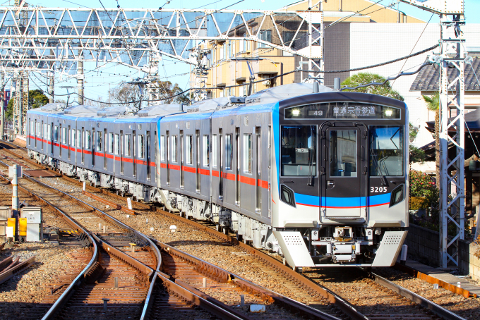 京成電鉄 京成3200形電車 3205 京成高砂駅 (京成) 鉄道フォト・写真 by BBsanさん | レイルラボ(RailLab)