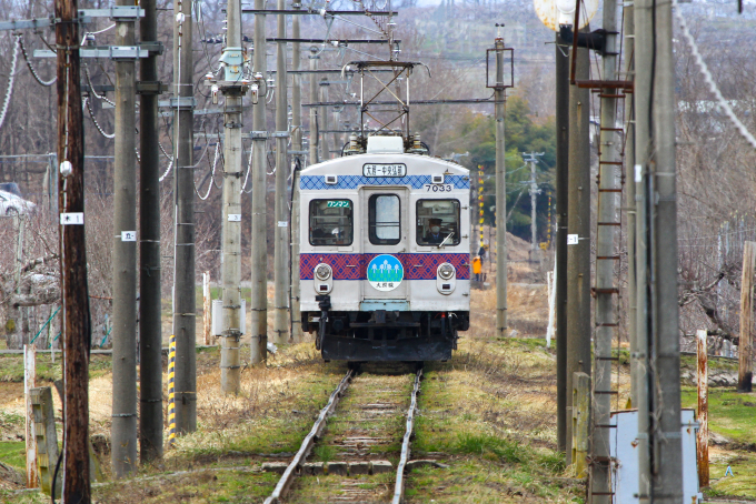 弘南鉄道7000系電車 7033 津軽大沢駅 鉄道フォト・写真 by BBsanさん | レイルラボ(RailLab)