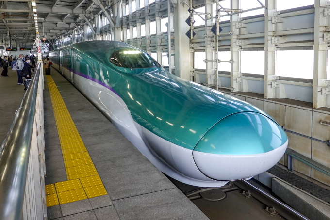 JR北海道 H5系新幹線電車 はやぶさ H523-1 新青森駅 鉄道フォト・写真 by BBsanさん | レイルラボ(RailLab)