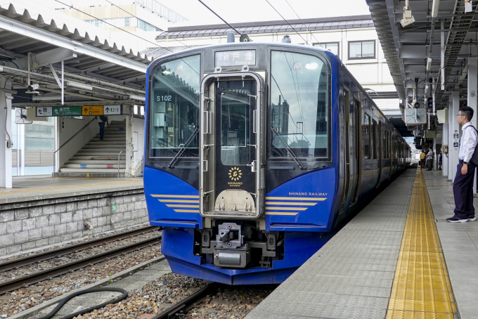 しなの鉄道SR1系電車 クモハSR111-102 長野駅 (しなの鉄道) 鉄道フォト・写真 by BBsanさん | レイルラボ(RailLab)