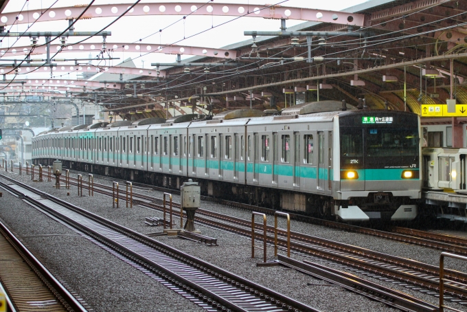 JR東日本E233系電車 クハE232-2004 梅ヶ丘駅 鉄道フォト・写真 by BBsanさん | レイルラボ(RailLab)