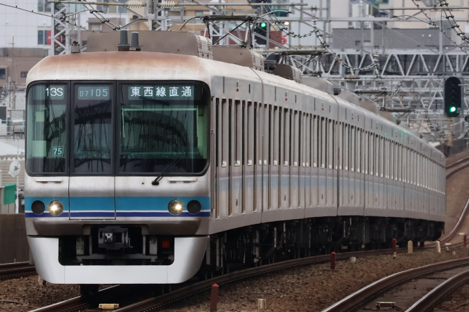 東京メトロ 営団07系電車 07-105 高円寺駅 鉄道フォト・写真 by 211N4さん | レイルラボ(RailLab)