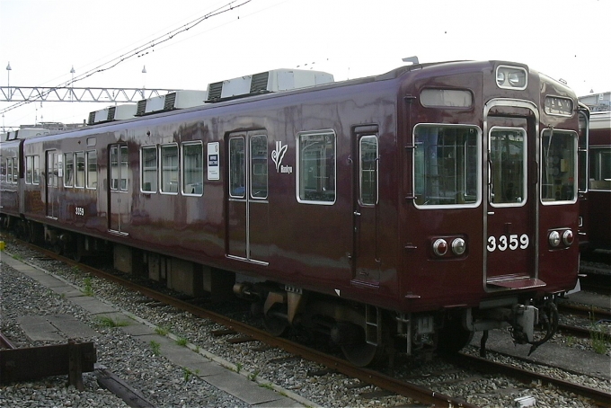 阪急電鉄 阪急3300系電車 3359 正雀駅 鉄道フォト・写真 by えこださん | レイルラボ(RailLab)