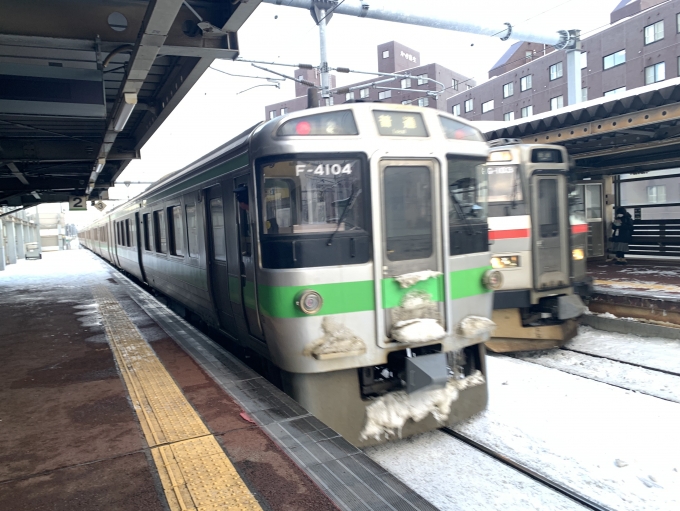 JR北海道721系電車 新琴似駅 鉄道フォト・写真 by Japan Railさん | レイルラボ(RailLab)