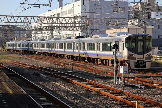 JR西日本225系電車 クモハ224-5123 和歌山駅 (JR) 鉄道フォト・写真 by shingouki0000さん | レイルラボ ...