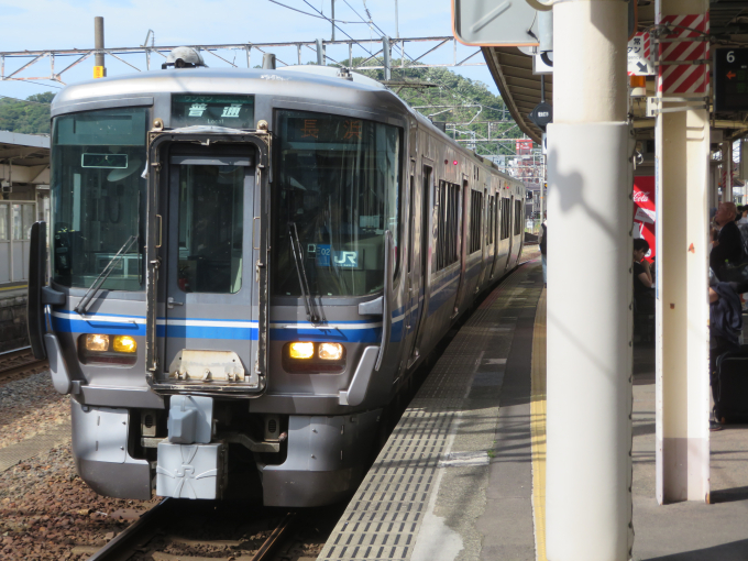 JR西日本521系電車 クハ520-2 敦賀駅 (JR) 鉄道フォト・写真 by takaaqui520さん | レイルラボ(RailLab)