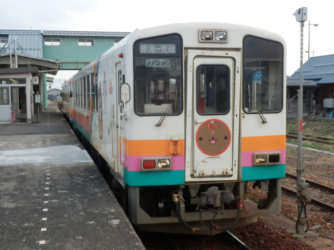 山形鉄道YR-880形気動車 YR-882 赤湯駅 (山形鉄道) 鉄道フォト・写真 by takaaqui520さん | レイルラボ(RailLab)