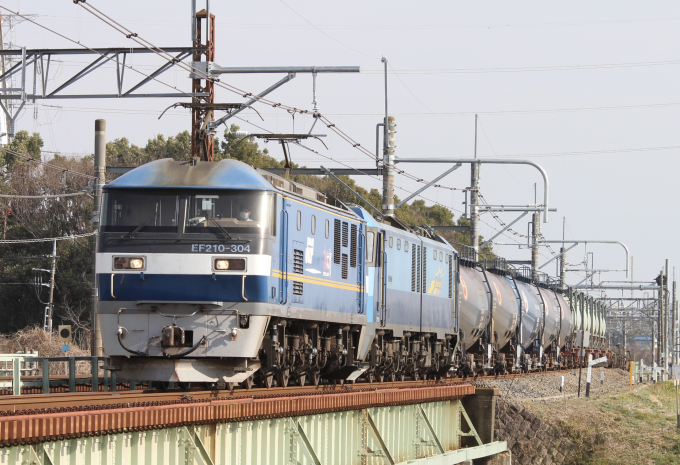 JR貨物EF210形電気機関車 EF210-304 本庄駅 鉄道フォト・写真 by スーパー金太郎さん | レイルラボ(RailLab)