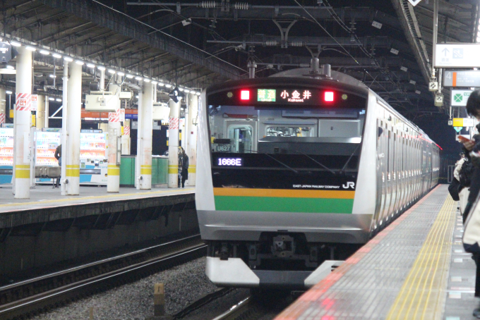 JR東日本E233系電車 クハE232-3027 赤羽駅 鉄道フォト・写真 by ヒヨドリさん | レイルラボ(RailLab)