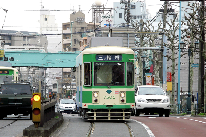 東京都交通局7500形電車 7505 王子駅前停留場 鉄道フォト・写真 by konomaさん | レイルラボ(RailLab)