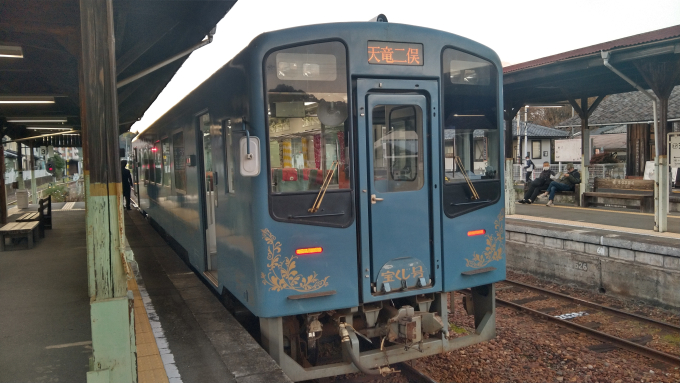 天竜浜名湖鉄道TH2000形気動車 天竜二俣駅 鉄道フォト・写真 by 交通専門さん | レイルラボ(RailLab)