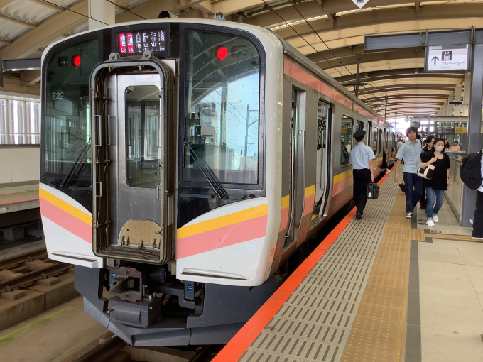 JR東日本E129系電車 クモハE129-22 新潟駅 鉄道フォト・写真 by 455-701さん | レイルラボ(RailLab)