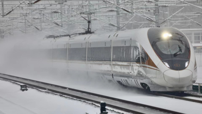 中国鉄路総公司 CR400BF-C 沙河駅 鉄道フォト・写真 by wangwillさん | レイルラボ(RailLab)