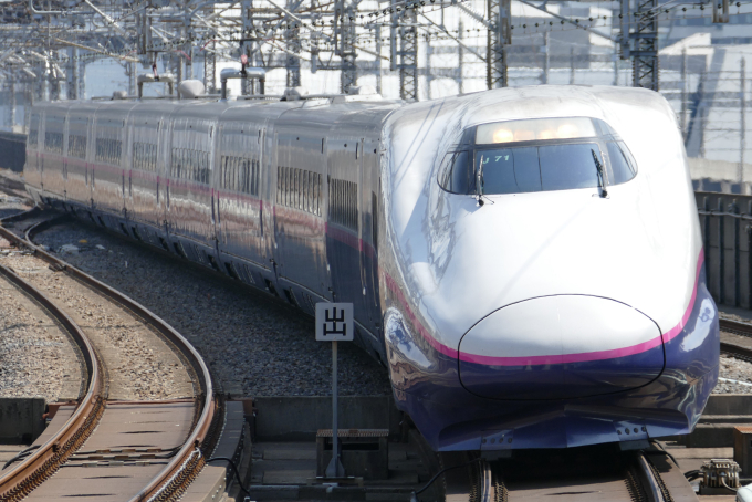 JR東日本 E2系新幹線電車 E224-1121 大宮駅 (埼玉県|JR) 鉄道フォト・写真 by T A Д さん | レイルラボ(RailLab)