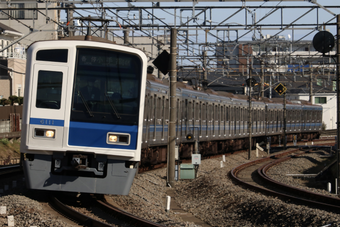 西武鉄道 西武6000系電車 6111 所沢駅 鉄道フォト・写真 by えすあいさん | レイルラボ(RailLab)