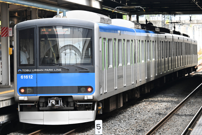 東武鉄道 東武60000系電車 61612 新鎌ケ谷駅 (東武) 鉄道フォト・写真 by しじみさん | レイルラボ(RailLab)