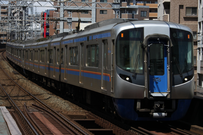 西日本鉄道 西鉄3000形電車 3009 西鉄平尾駅 鉄道フォト・写真 by かいり@京急民さん | レイルラボ(RailLab)