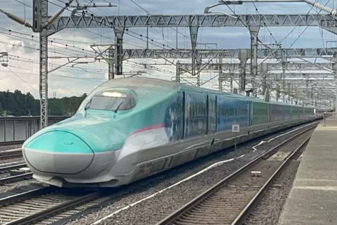 JR東日本 E5系新幹線電車 やまびこ E523-6 那須塩原駅 鉄道フォト・写真 by オランダ・ルクセンブルク王国さん | レイルラボ(RailLab)