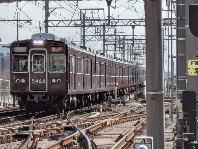 阪急電鉄 阪急5300系電車 5422 桂駅 鉄道フォト・写真 by GTOTaisakunさん | レイルラボ(RailLab)