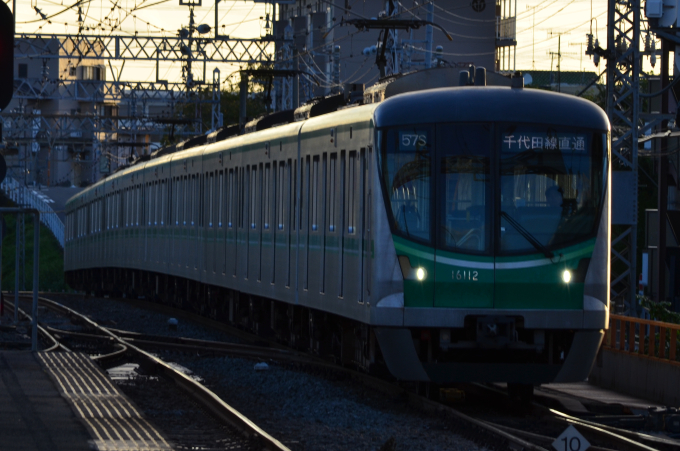 東京メトロ16000系電車 16112 伊勢原駅 鉄道フォト・写真 by vivace115さん | レイルラボ(RailLab)