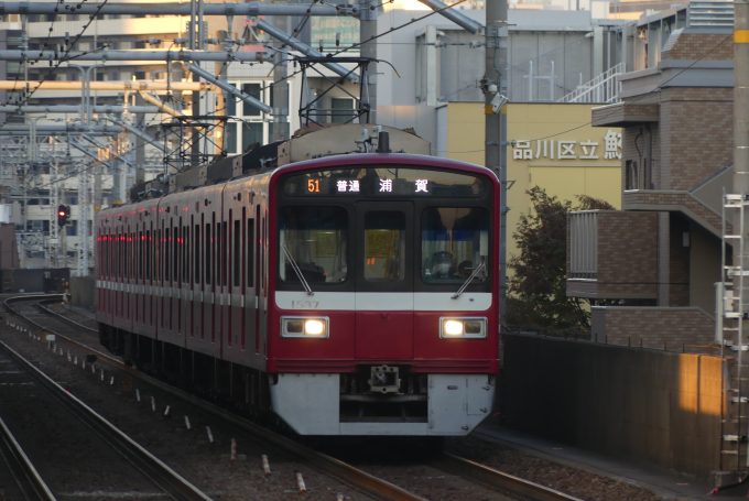 京急電鉄 京急1500形電車 1537 立会川駅 鉄道フォト・写真 by wing_5363さん | レイルラボ(RailLab)