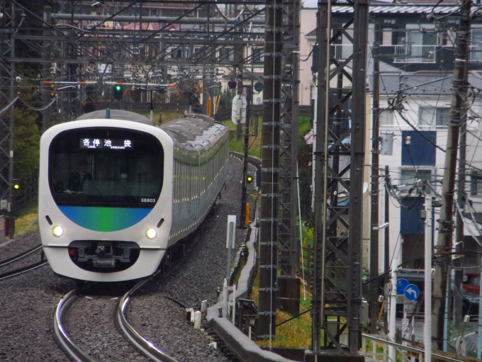 西武鉄道 西武30000系電車 西所沢駅 鉄道フォト・写真 by Central-315さん | レイルラボ(RailLab)