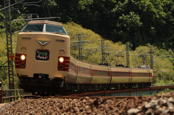 JR西日本 国鉄381系電車 やくも クロ381-141 備中川面駅 鉄道フォト・写真 by KB27さん | レイルラボ(RailLab)