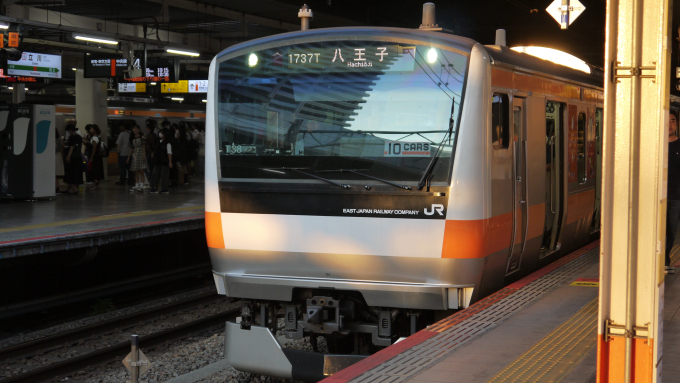 JR東日本E233系電車 クハE232-38 立川駅 鉄道フォト・写真 by たそぐんさん | レイルラボ(RailLab)
