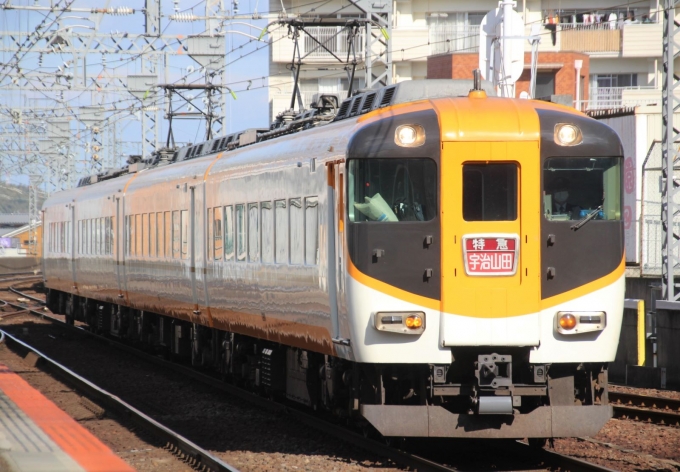近畿日本鉄道 近鉄12600系電車 サニーカー 12601 近鉄四日市駅 鉄道フォト・写真 by Yoshi＠LC5820さん | レイルラボ ...