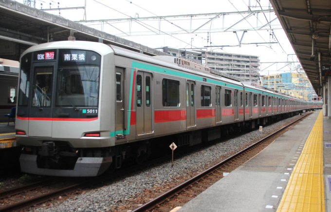 東急電鉄 東急5000系電車 5011 曳舟駅 鉄道フォト・写真 by Yoshi＠LC5820さん | レイルラボ(RailLab)