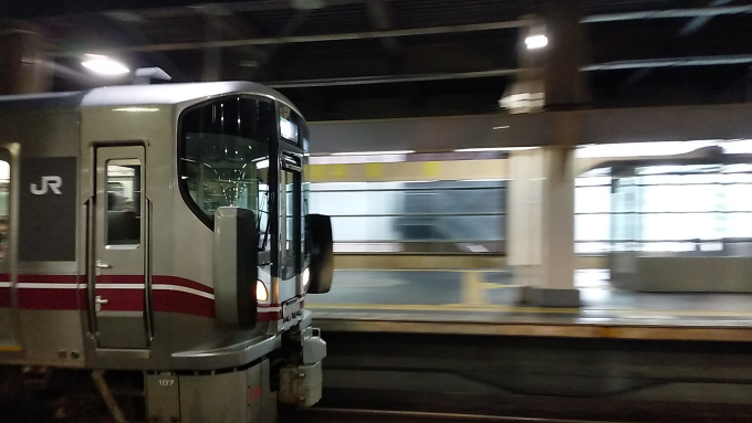 JR西日本521系電車 クモハ521-107 金沢駅 (IRいしかわ) 鉄道フォト・写真 by se10uchi_lemonさん | レイル ...