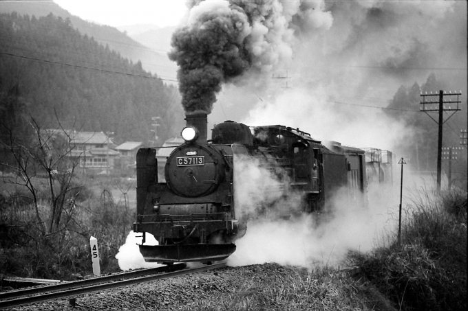 国鉄C57形蒸気機関車 C57-113 生野駅 (兵庫県) 鉄道フォト・写真 by norikadさん | レイルラボ(RailLab)