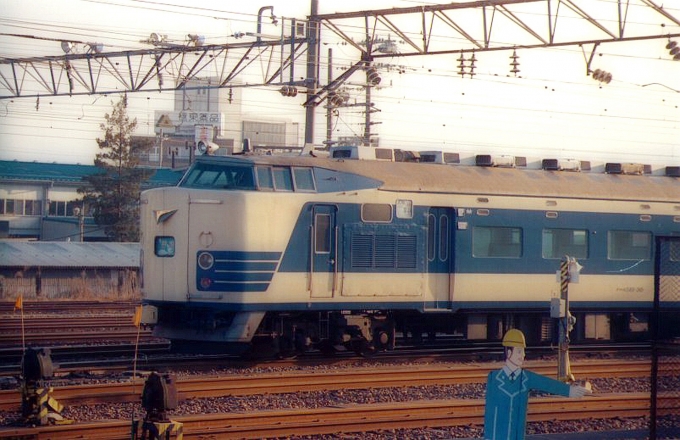 JR西日本 国鉄583系電車 福井駅 (福井県|JR) 鉄道フォト・写真 by norikadさん | レイルラボ(RailLab)