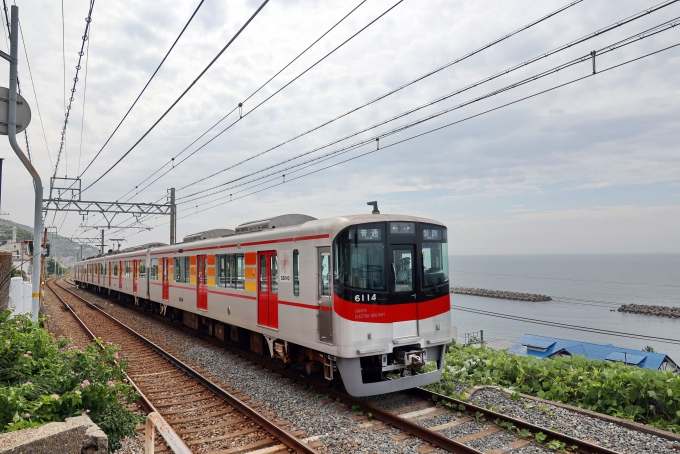 山陽電車 山陽電気鉄道6000系電車 6114 滝の茶屋駅 鉄道フォト・写真 by norikadさん | レイルラボ(RailLab)