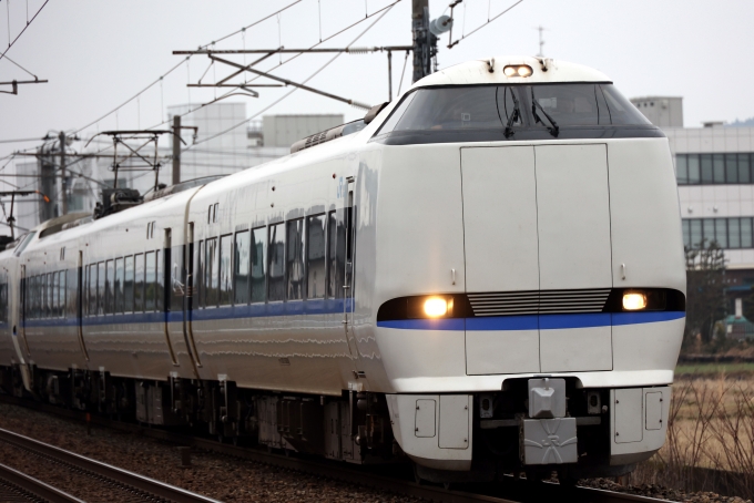 JR西日本 683系電車 北鯖江駅 鉄道フォト・写真 by norikadさん | レイルラボ(RailLab)