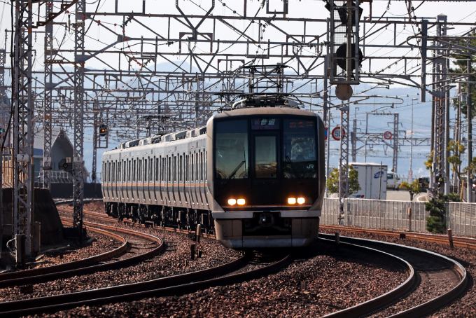 JR西日本321系電車 クモハ321-3 須磨駅 鉄道フォト・写真 by norikadさん | レイルラボ(RailLab)